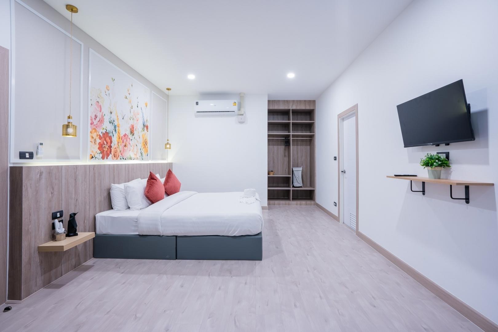 DV-1679 พูลวิลล่าพัทยา 8 ห้องนอน 10 ห้องน้ำ - By.De Ville