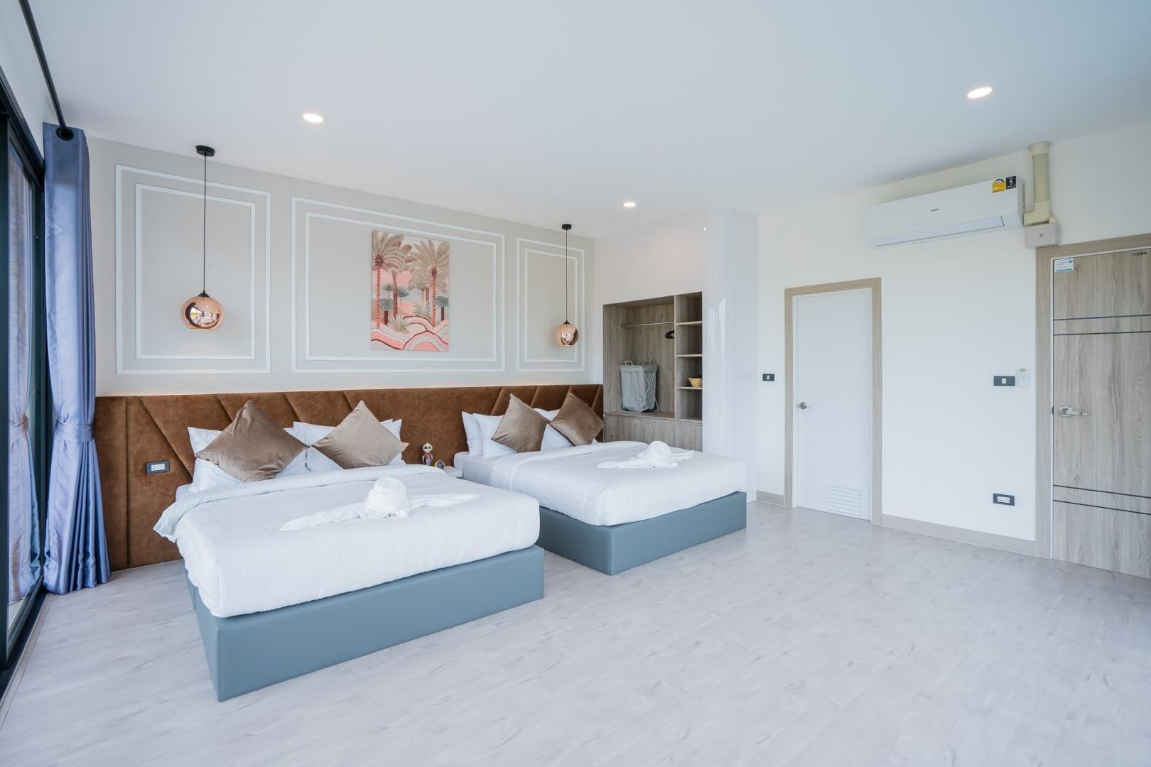 DV-1679 พูลวิลล่าพัทยา 8 ห้องนอน 10 ห้องน้ำ - By.De Ville