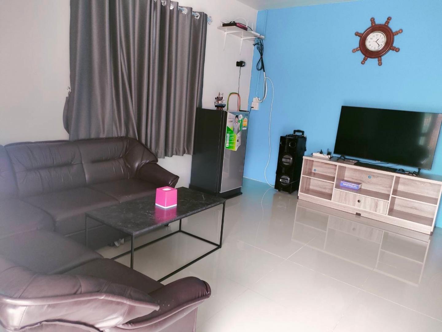 DV-2043 ที่พัก พูลวิลล่า พัทยา บ้านพัก พร้อมสระว่ายน้ำ ส่วนตัว