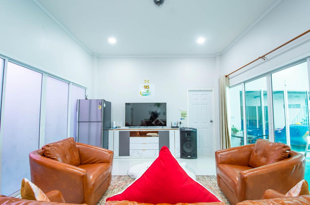 DV-1329 ที่พัก พูลวิลล่า พัทยา บ้านพัก พร้อมสระว่ายน้ำ ส่วนตัว