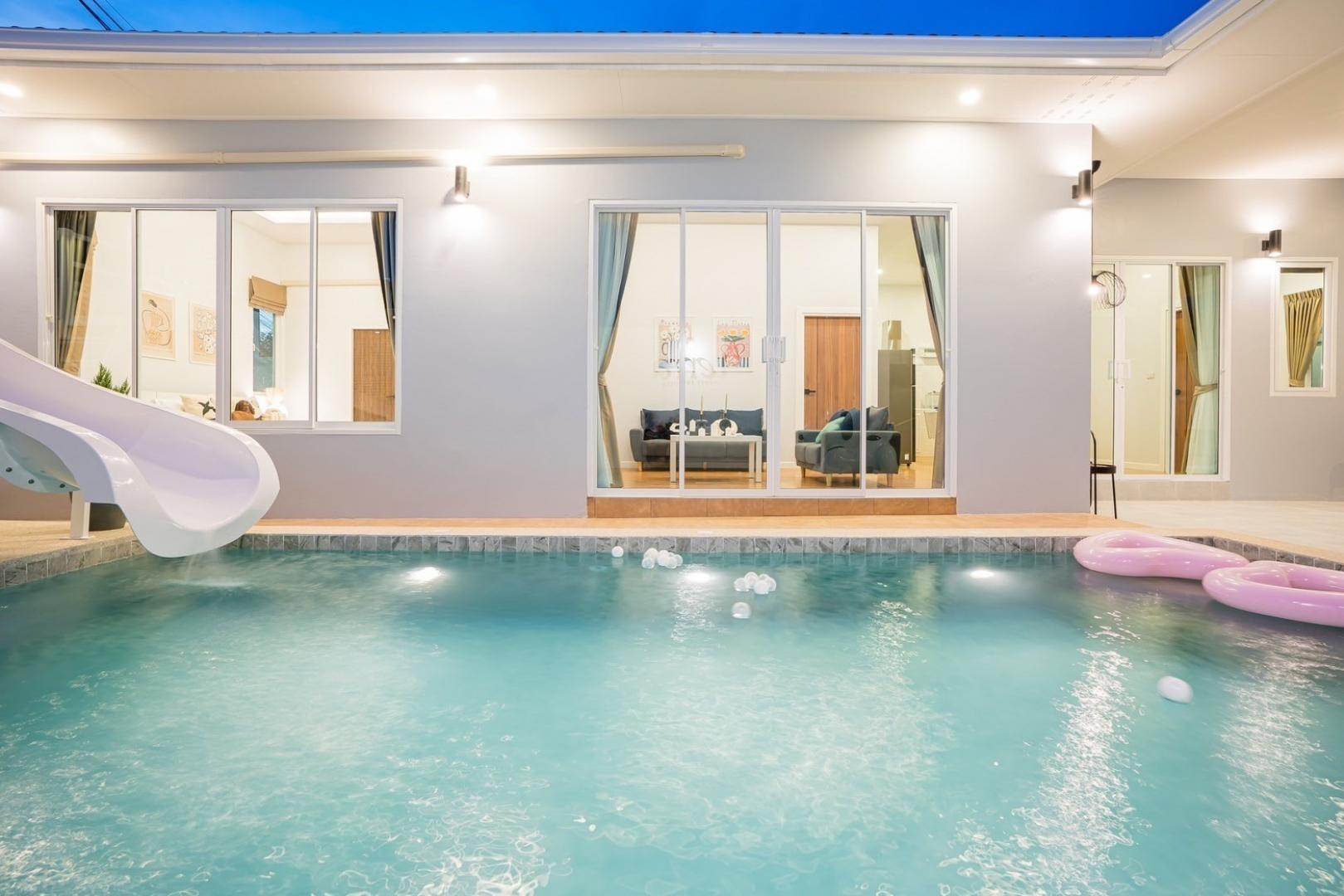 DV-1952 ที่พัก พูลวิลล่า พัทยา บ้านพัก พร้อมสระว่ายน้ำ ส่วนตัว