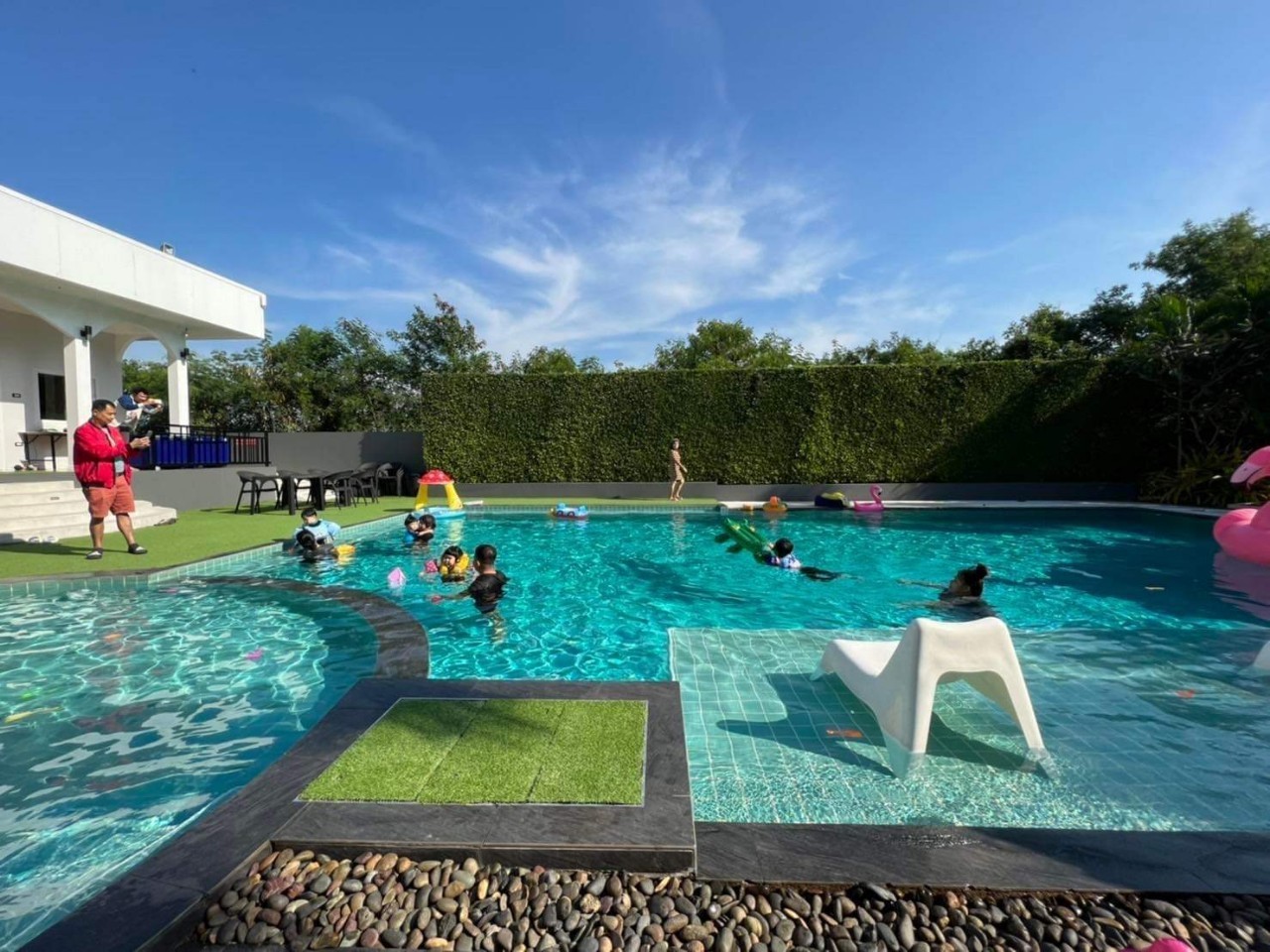 DV-959 พูลวิลล่าพัทยา 14 ห้องนอน 17 ห้องน้ำ - By.De Ville